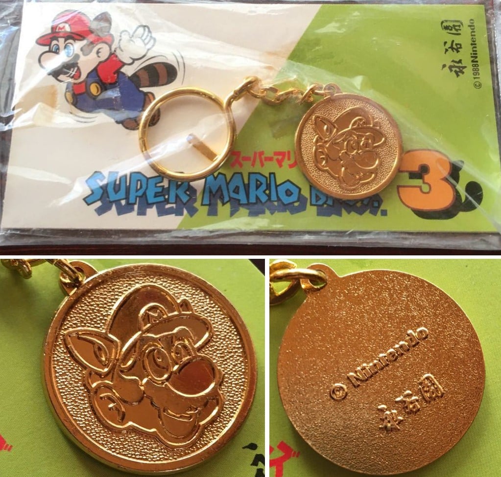 File:Nagatanien gold keychain.jpg - Super Mario Wiki, the Mario ...