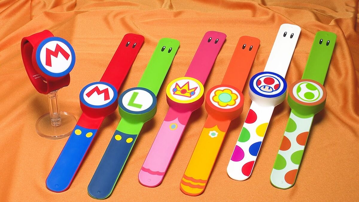 File:SNW Power Up Bands photo.jpg - Super Mario Wiki, the Mario ...