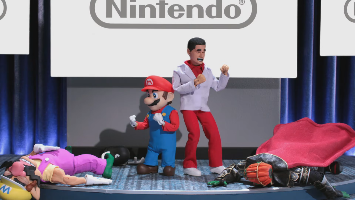 File:E3 2014 Robot Chicken Mario.png - Super Mario Wiki, the Mario ...